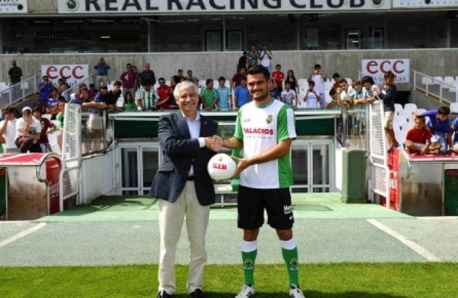 Tziolis: "Volver ha sido la mejor opción" | Real Racing Club | Web Oficial